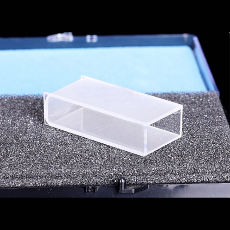 QN29, 20 mm IR Quartz Cuvette, 7 mL, 2 Windows – CotsLab